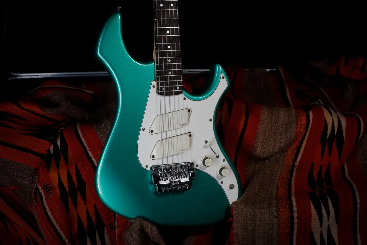 1985 Fender Performer Green Metallic > Guitars Electric Solid Body ...