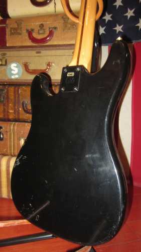 1985 Hondo All Star Bass Black > Guitars Bass | Rivington Guitars