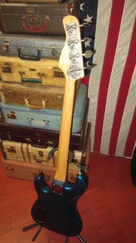 1985 Kramer Focus 7000 Electric Bass Electric Blue > Guitars Bass ...