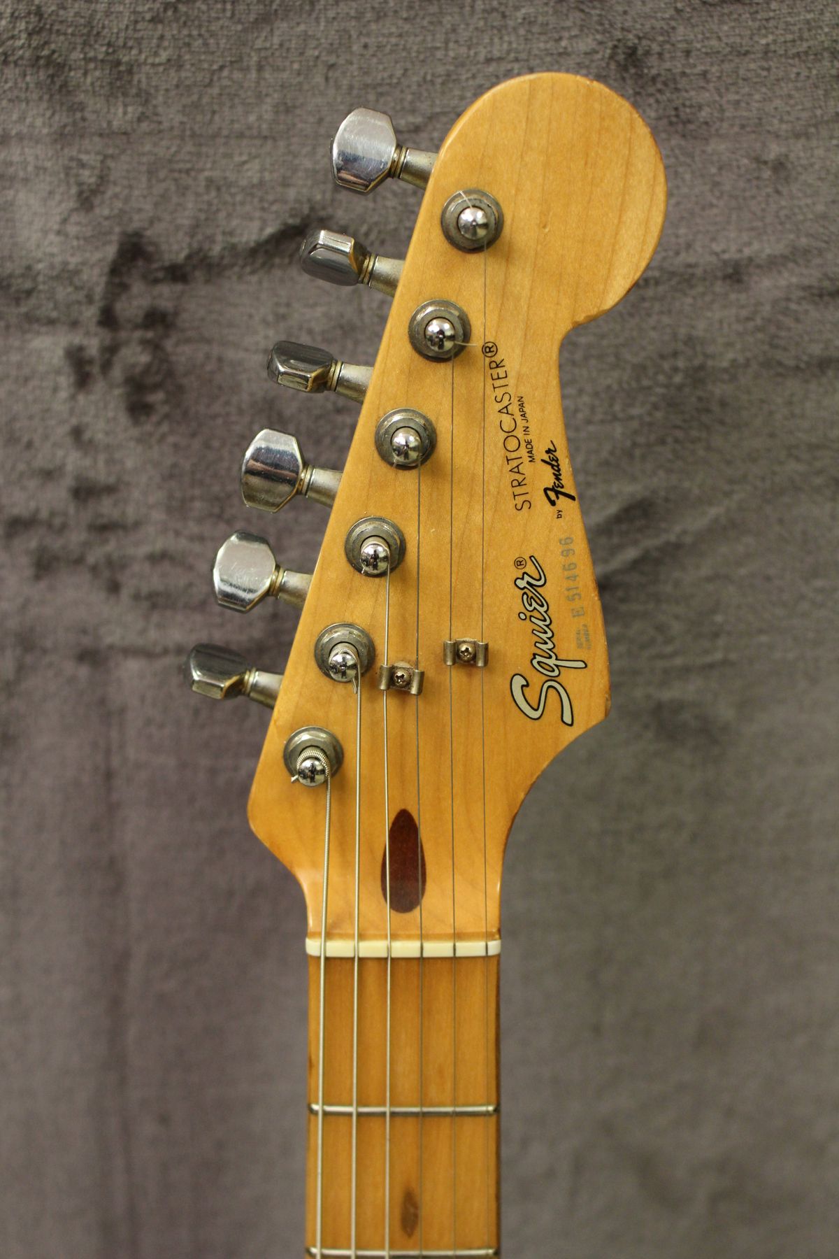 1985 Squier Stratocaster Custom Silver Sparkle > Guitars Electric Solid ...