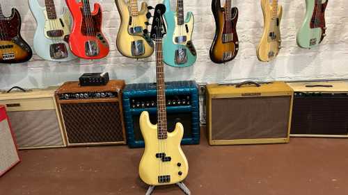 1986 Fender Contemporary Precision Bass Pearl > Guitars Bass | Mikes Music