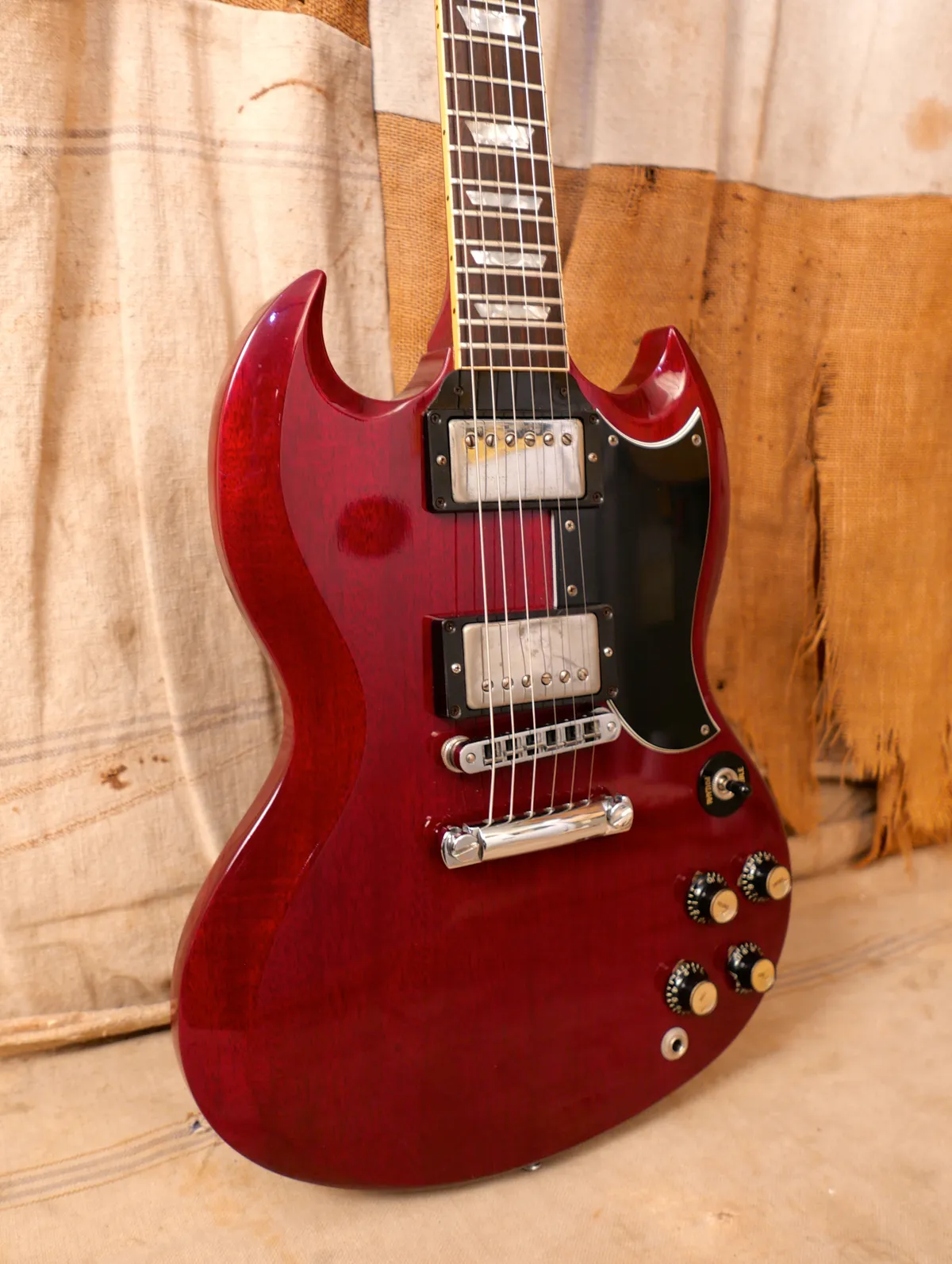 1986 Gibson SG Standard Cherry Red > Guitars Electric Solid Body ...