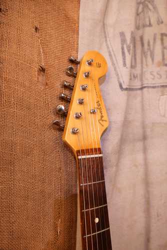 1989 Fender '62 Reissue Stratocaster AVRI Black > Guitars Electric ...