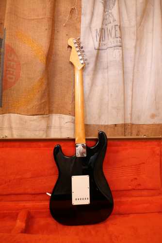1989 Fender '62 Reissue Stratocaster AVRI Black > Guitars Electric ...