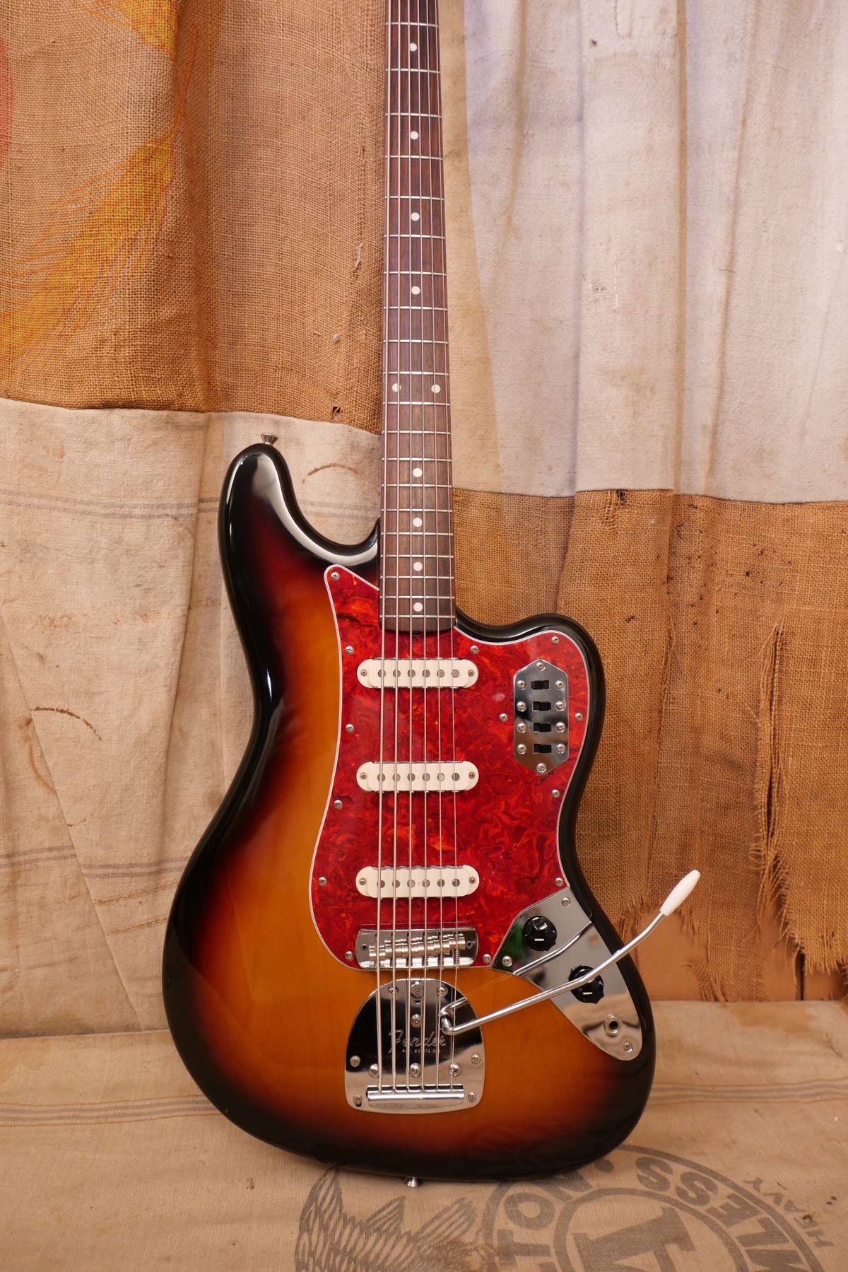 1993 Fender '62 Reissue Bass VI Baritone MIJ Sunburst > Guitars Bass ...