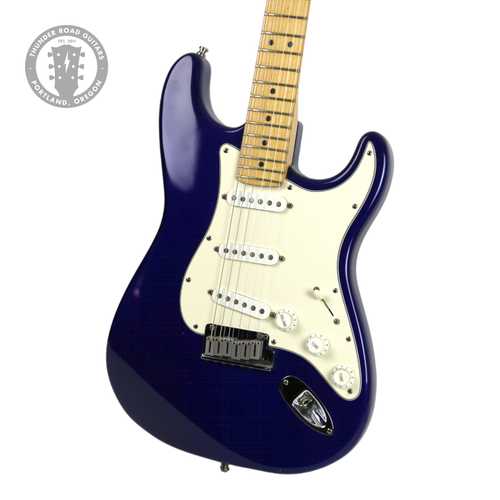 1993 Fender American Standard Stratocaster Dark Blue > Guitars Electric ...