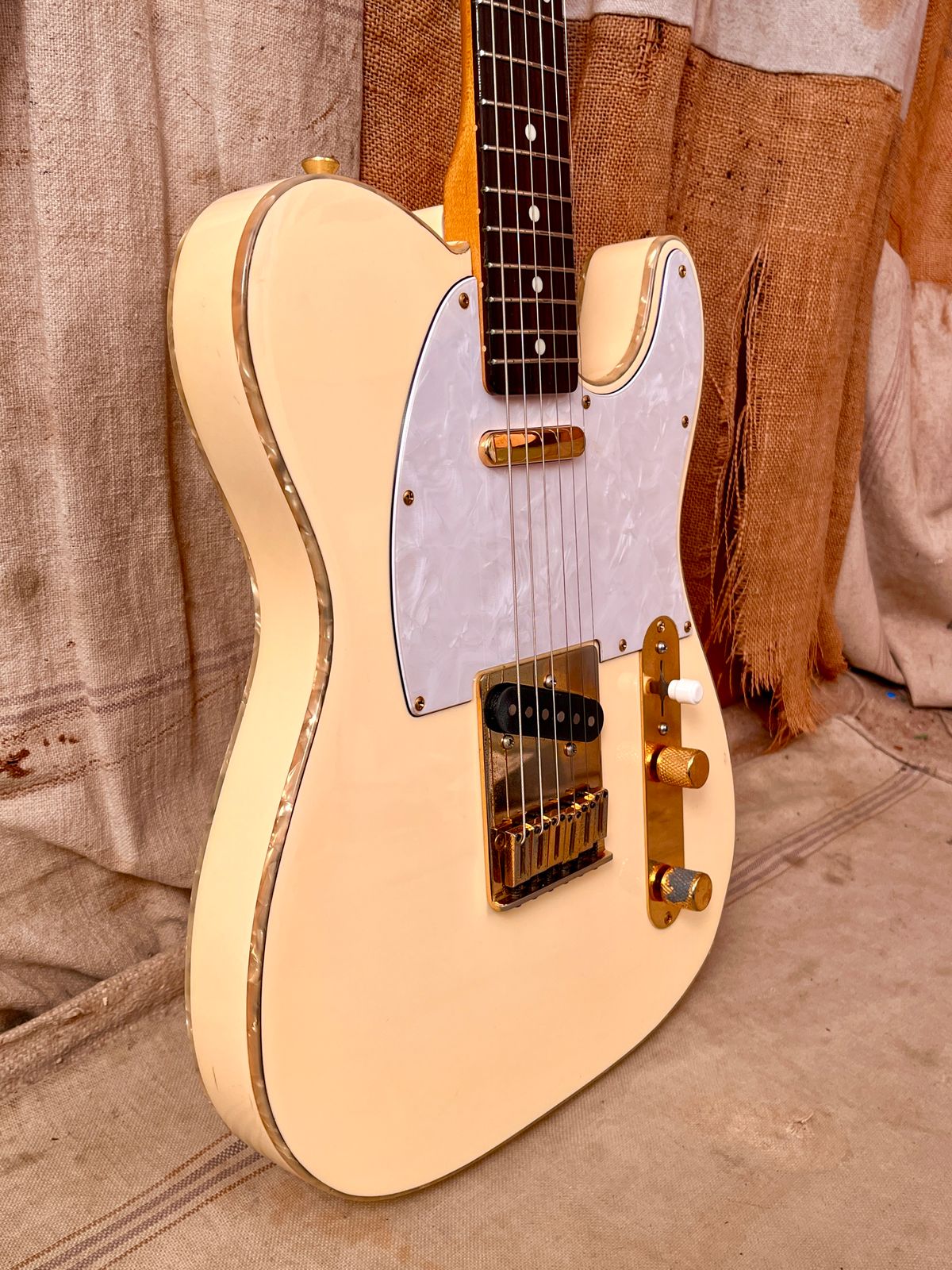 1996 Fender TLG-94P Telecaster Custom 50th Anniversary Snow White ...