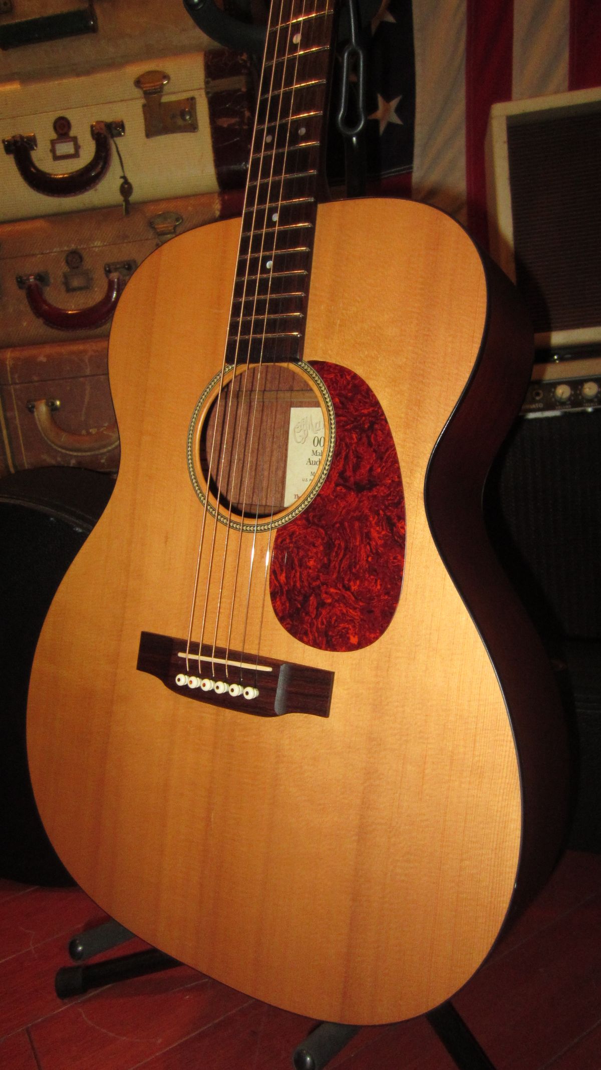 1998 Martin 000-M Natural > Guitars Acoustic | Rivington Guitars