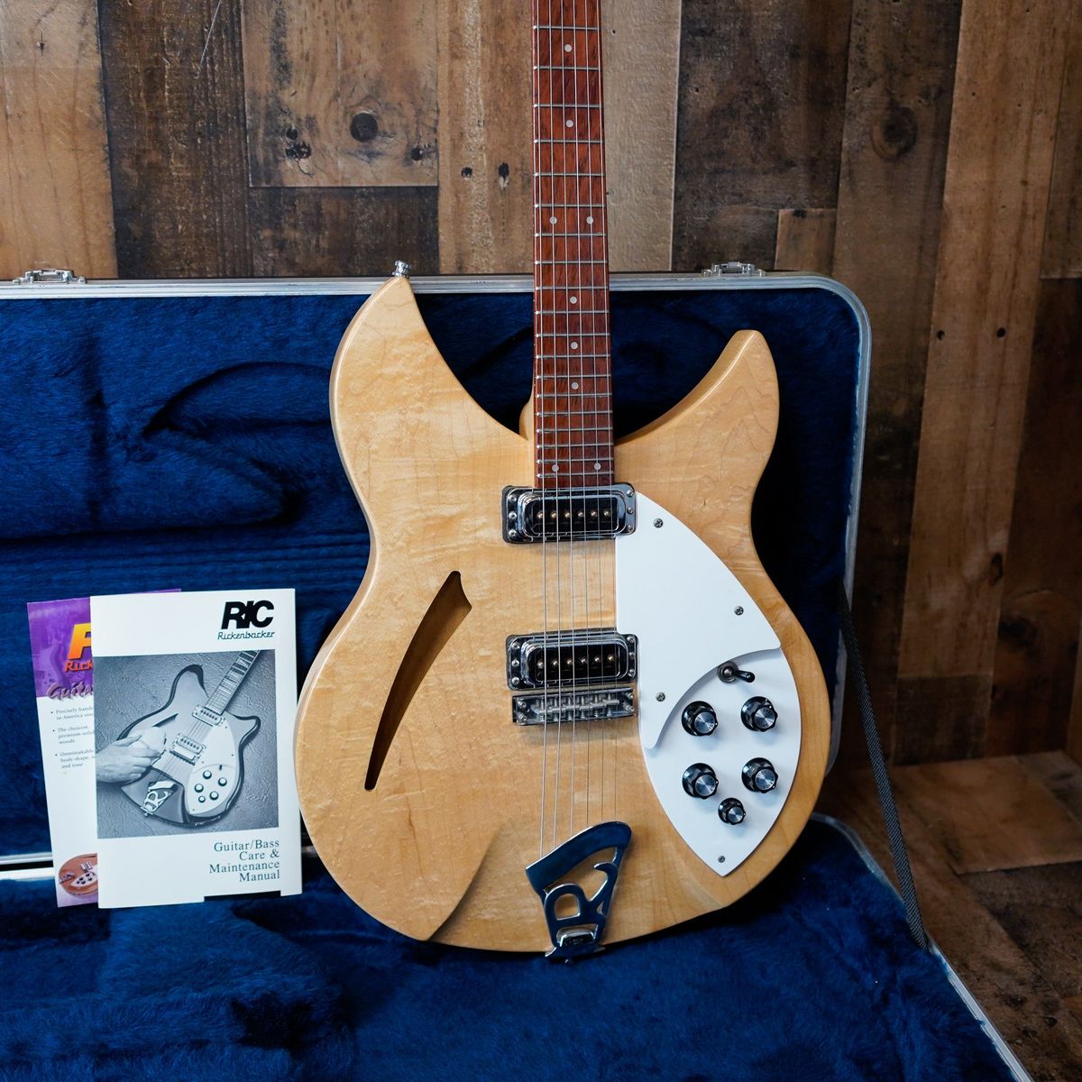 2000 Rickenbacker 330 Mapleglo > Guitars Electric Solid Body | A Flash ...