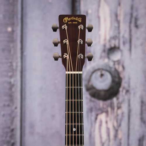 2001 Martin CEO-4 Sunburst > Guitars Acoustic | Replay Guitar Exchange