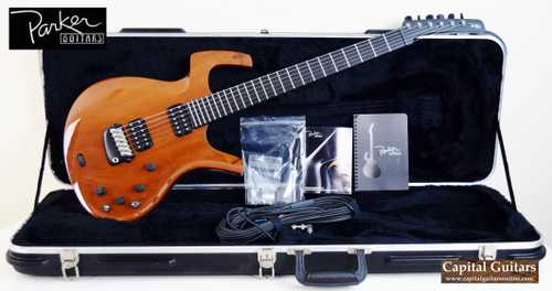 2001 Parker Fly Classic "Pre-Refined" Natural Mahogany > Guitars ...