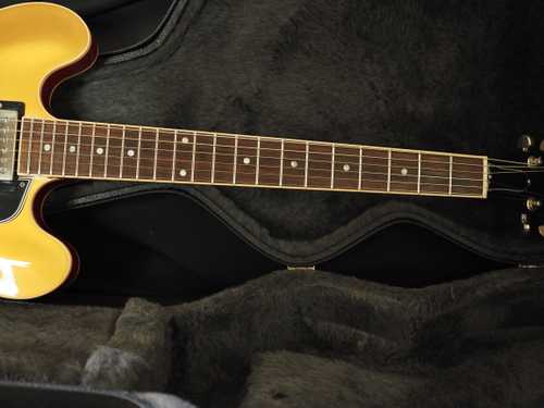 2005 Gibson ES-335 Gold Top > Guitars Electric Semi-Hollow Body | Moe's ...