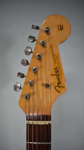 2006 Fender 1960 Stratocaster Relic Sunburst > Guitars Electric Solid ...