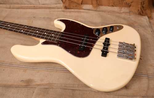 2008 Fender USA Jazz Bass FSR Hot Rod Olympic White > Guitars Bass ...