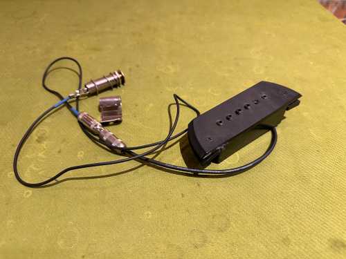 2008 Sunrise Acoustic Guitar Pickup Black > Pickups | Rivington Guitars