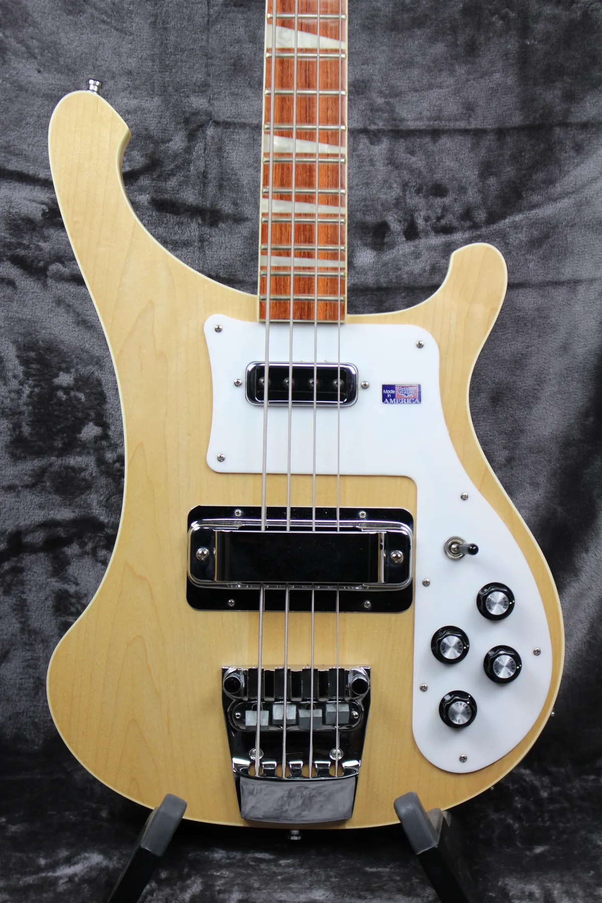 2009 Rickenbacker 4003 Mapleglo > Guitars Bass | Empire Guitars RI