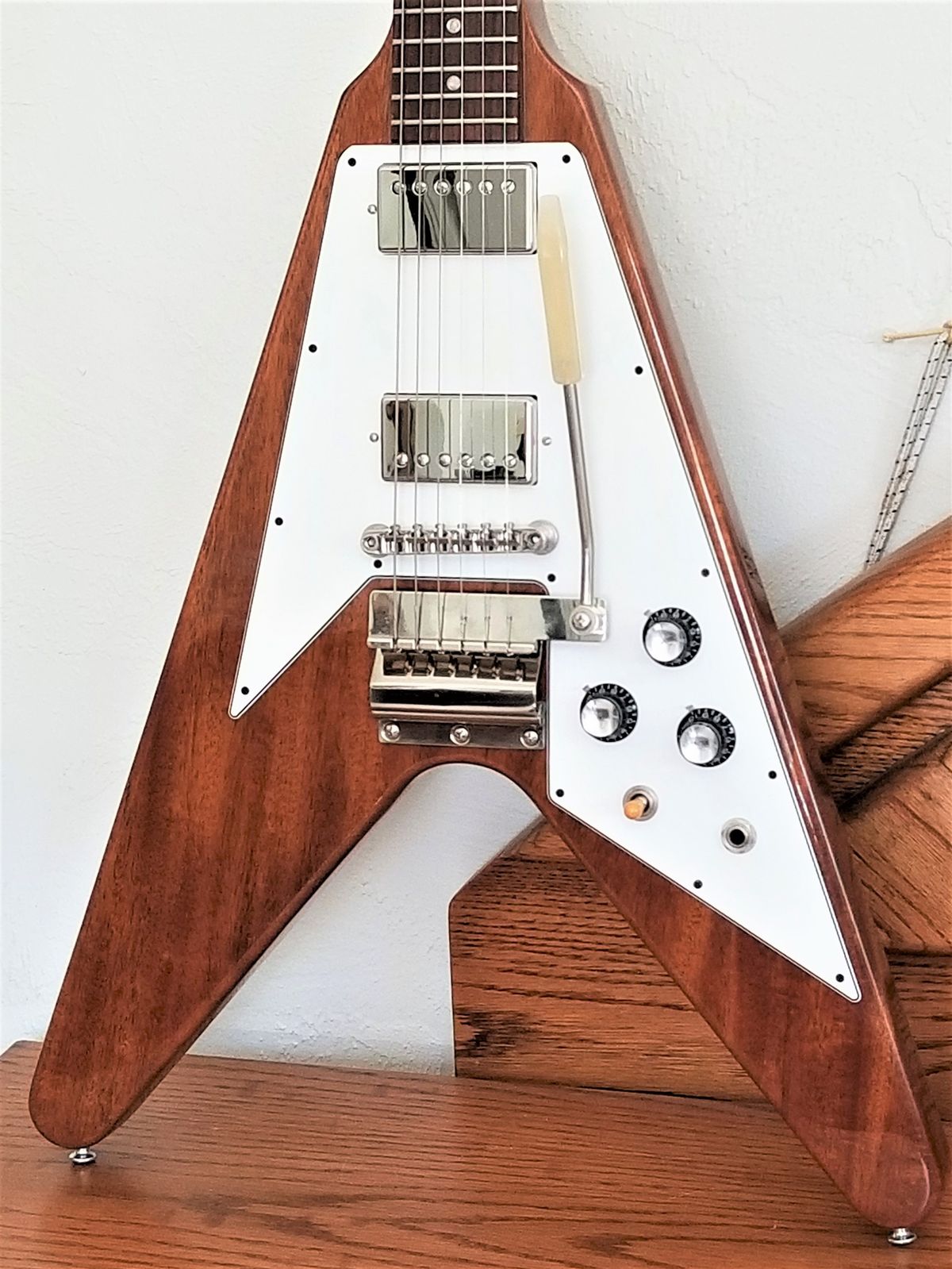 2011 Gibson Custom Shop '67 Flying V Natural > Guitars Electric Solid ...