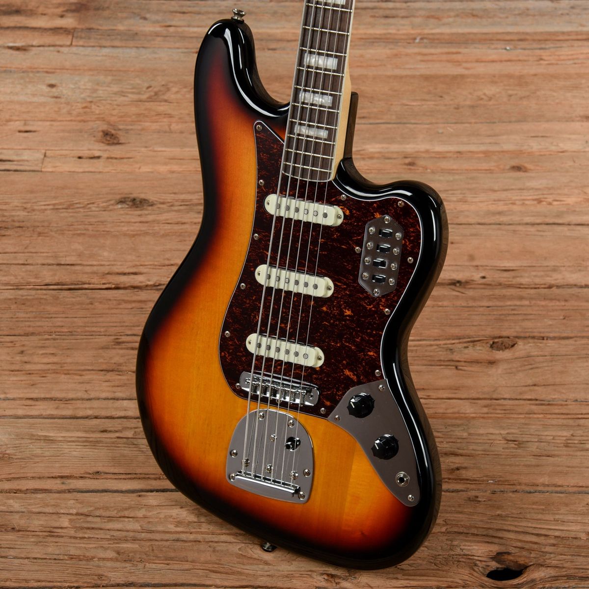 2014 Squier Vintage Modified Bass VI Vintage Modified Bass VI Sunburst ...