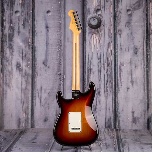2015 ARCHIVED Fender American Standard Stratocaster Sunburst > Guitars ...