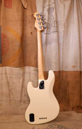 2015 Fender USA Jazz Bass Deluxe White > Guitars Bass | Southside Guitars