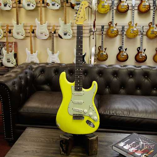 2017 Fender Custom Shop 1963 Stratocaster Relic Rosewood Fretboard ...