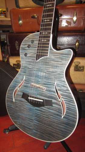 2017 Taylor T5z Pro Faded Denim > Guitars Electric Semi-Hollow Body ...