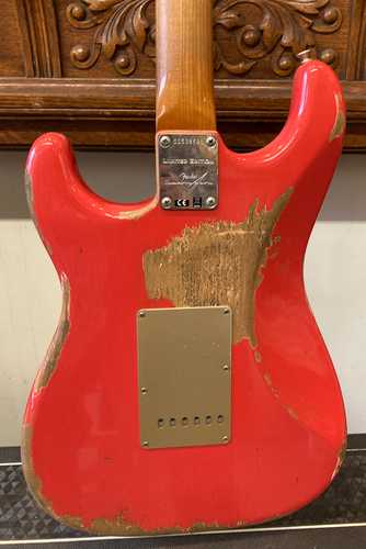 2018 FENDER Custom Shop Relic '59 Stratocaster Fiesta Red > Guitars ...