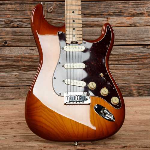 2018 Fender Stratocaster American Elite Stratocaster Fender ...