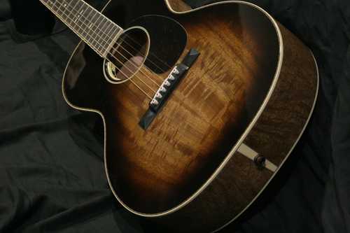2019 Martin CEO-9 Mango Sunset Burst > Guitars Flattop Electric ...