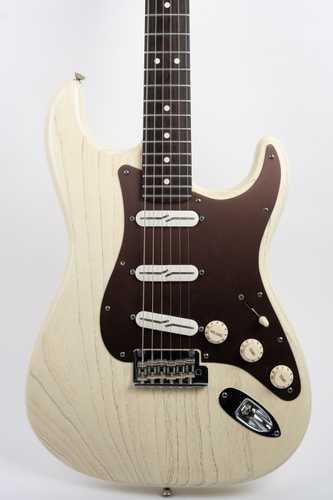 2014 Fender USA Rustic Ash Stratocaster Blonde > Guitars Electric Solid ...