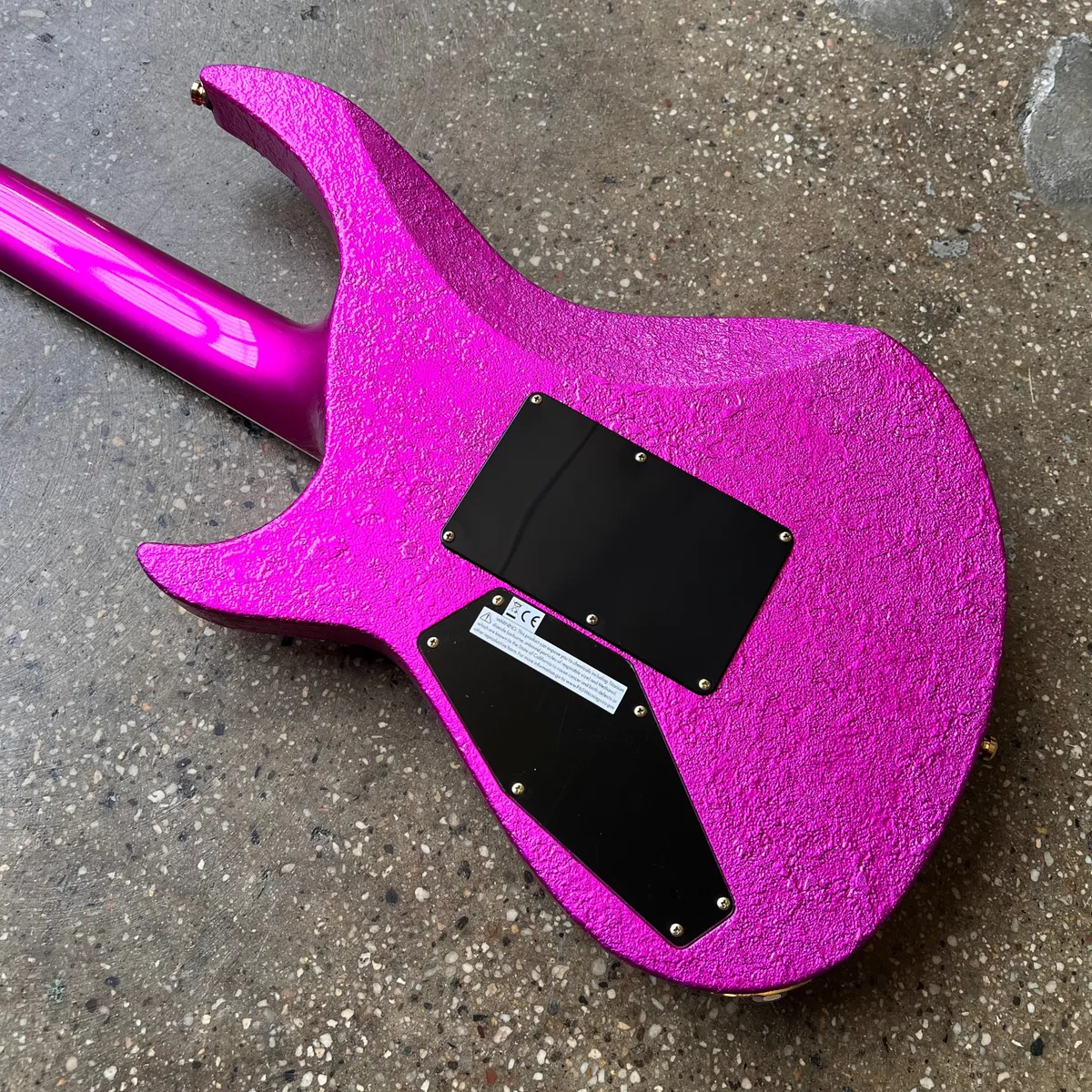 2021 ESP Cast Metal Pink > Guitars Electric Solid Body | Tone Wolf