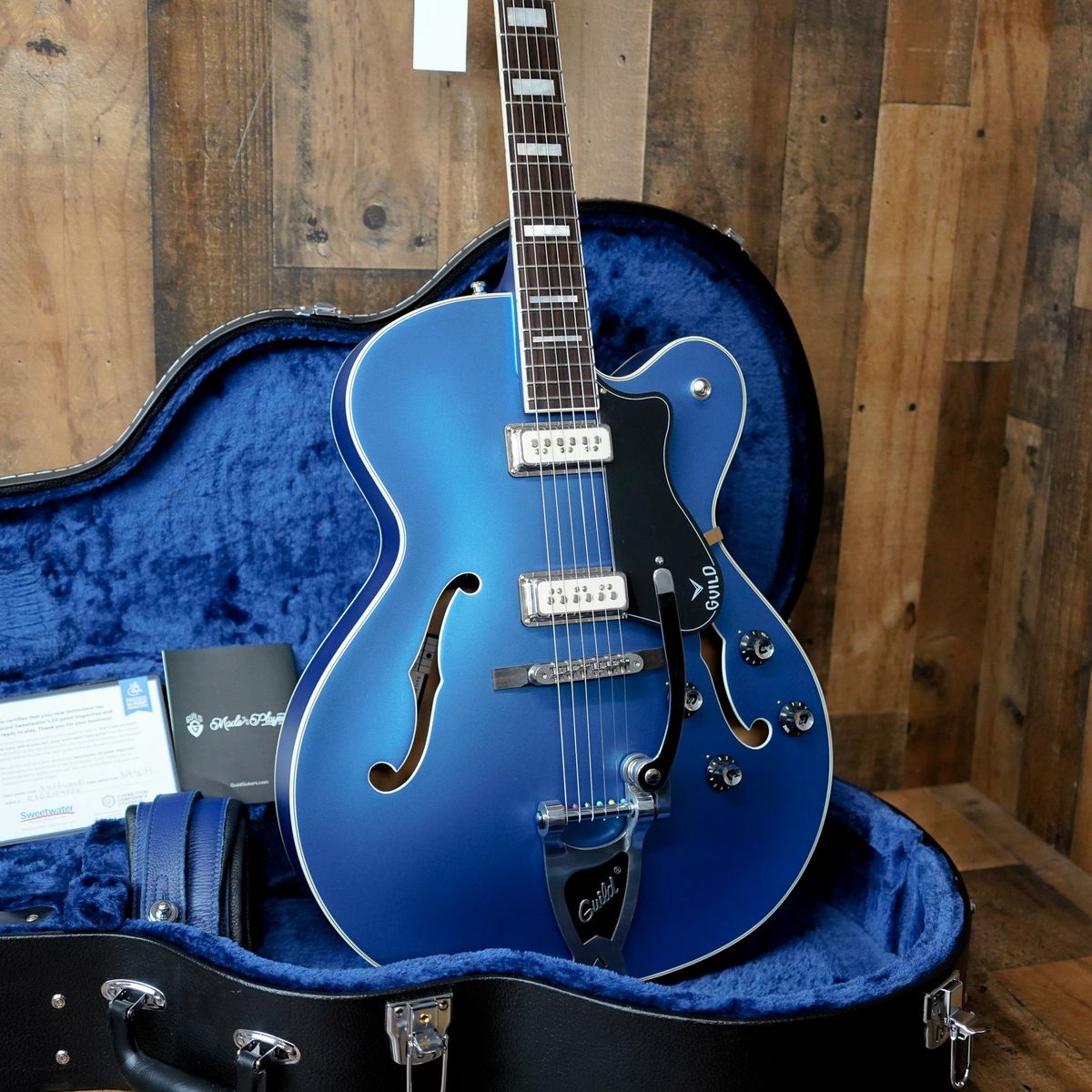 2021 Guild Newark St. Collection X-175 Manhattan Special Malibu Blue ...