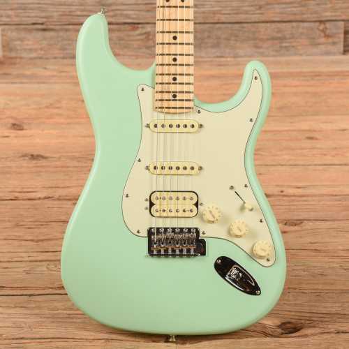 2022 Fender Stratocaster American Performer Stratocaster Fender ...
