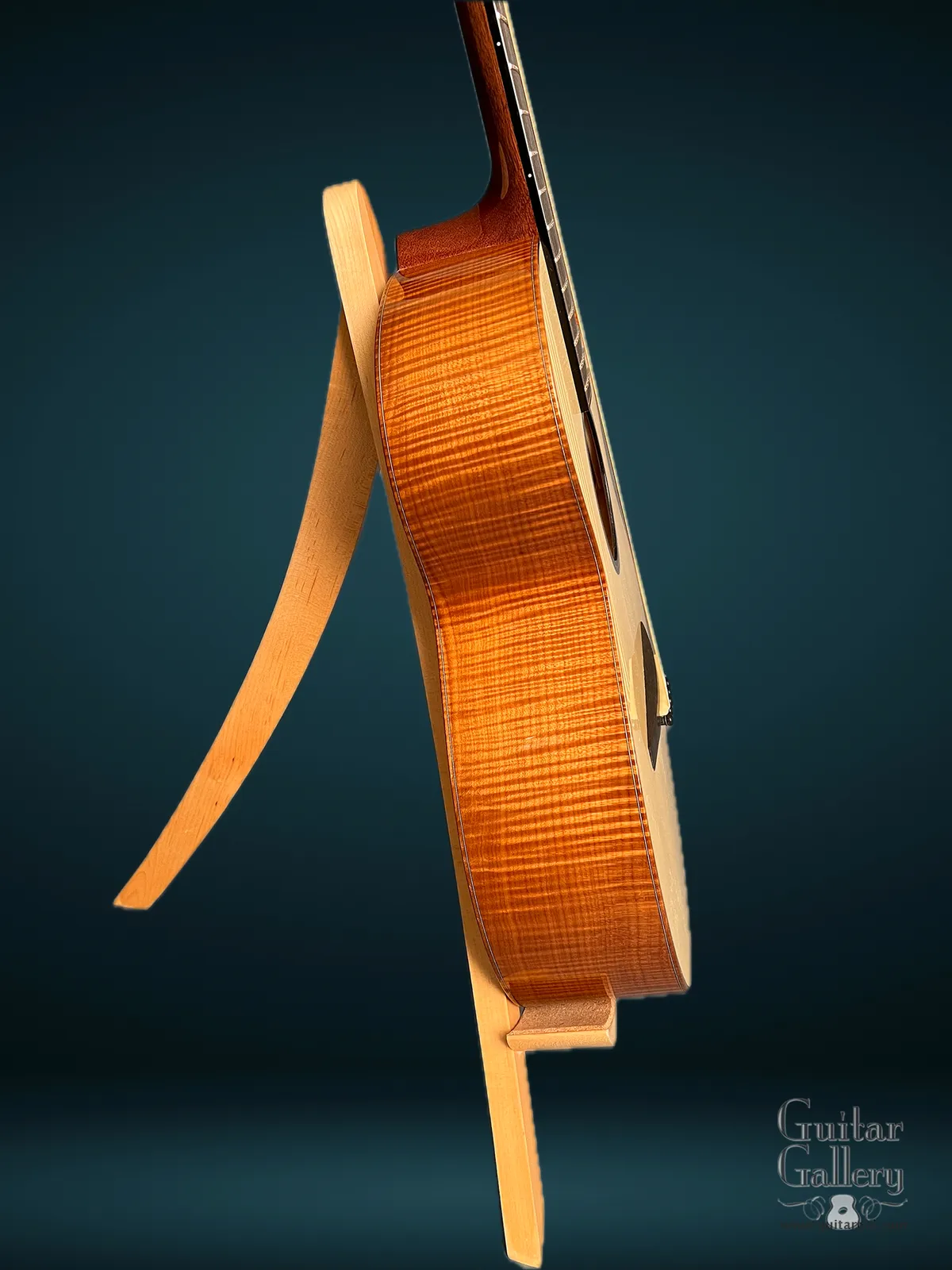 2024 Rasmussen R Torrefied Swiss Maple > Guitars Acoustic | Guitar Gallery