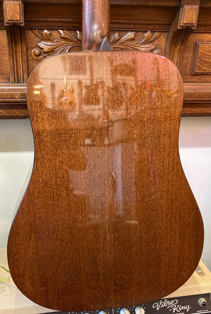 2025 PRE-WAR Mahogany Dreadnought Sunburst > Guitars Acoustic | Lark ...