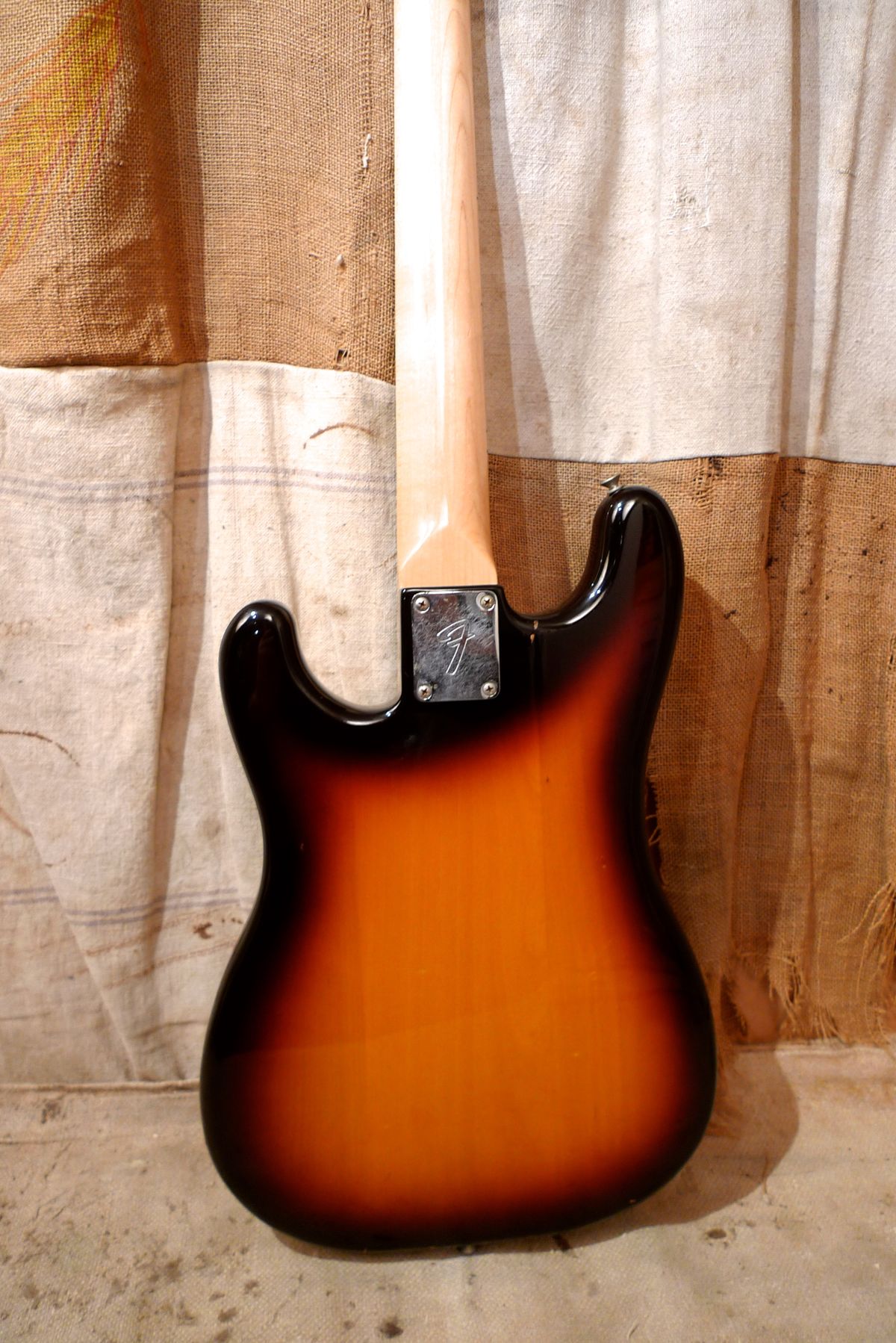 1983 Fender Bullet Bass Deluxe Sunburst > Guitars Bass | Southside Guitars