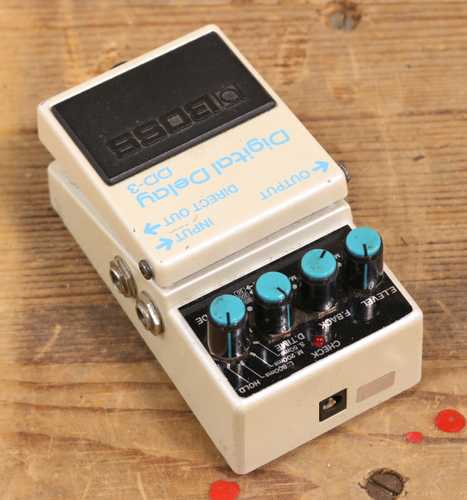 Boss DD3 Digital Delay MIJ > Effects | Rock n Roll Vintage Guitars
