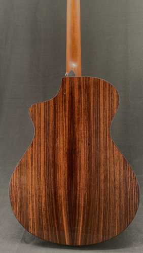 Breedlove Breedlove Premier Concert Edgeburst CE > Guitars Acoustic ...