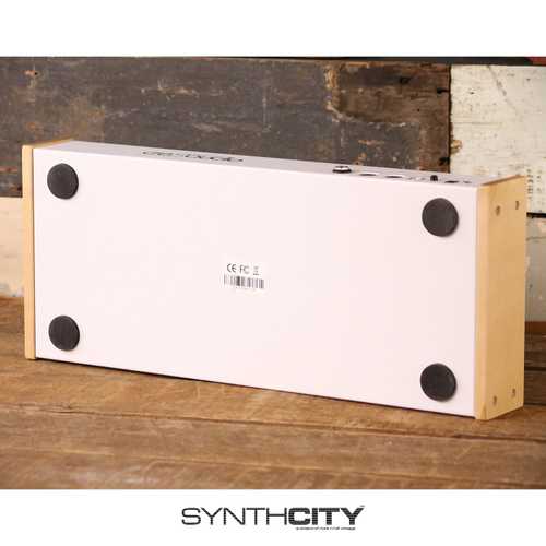 Cre8Audio NiftyCASE > Keyboards | Rock n Roll Vintage Guitars