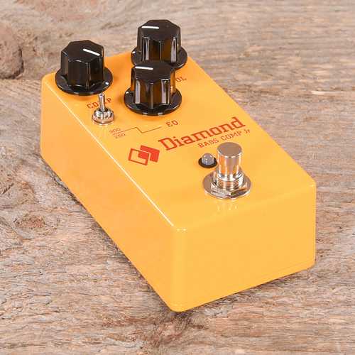 Diamond Bass Comp Jr Optical Compressor > Effects | Chicago Music Exchange