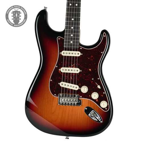 2021 Fender Am Pro II Stratocaster Sunburst > Guitars Electric Solid ...