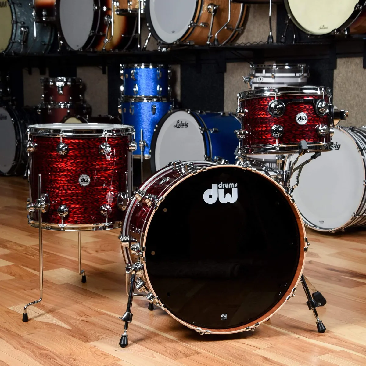 DW Collector's Series 13/16/22 3pc Red Red Silk Onyx > Guitars Acoustic ...