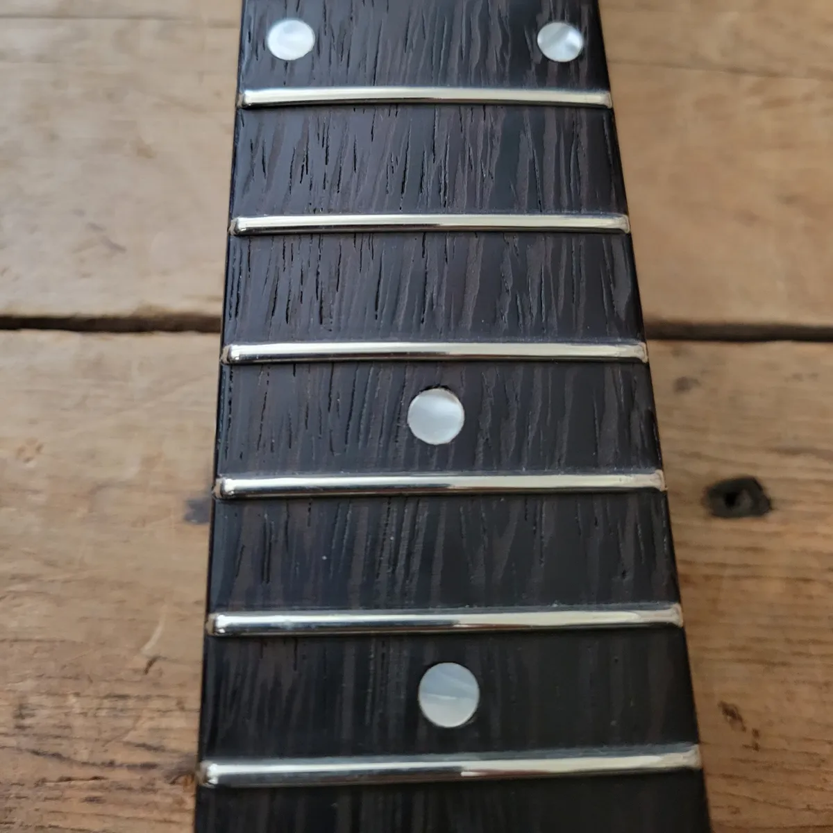 2014 Dwight Juke by Clive Brown Silver Fox > Guitars Electric Solid ...