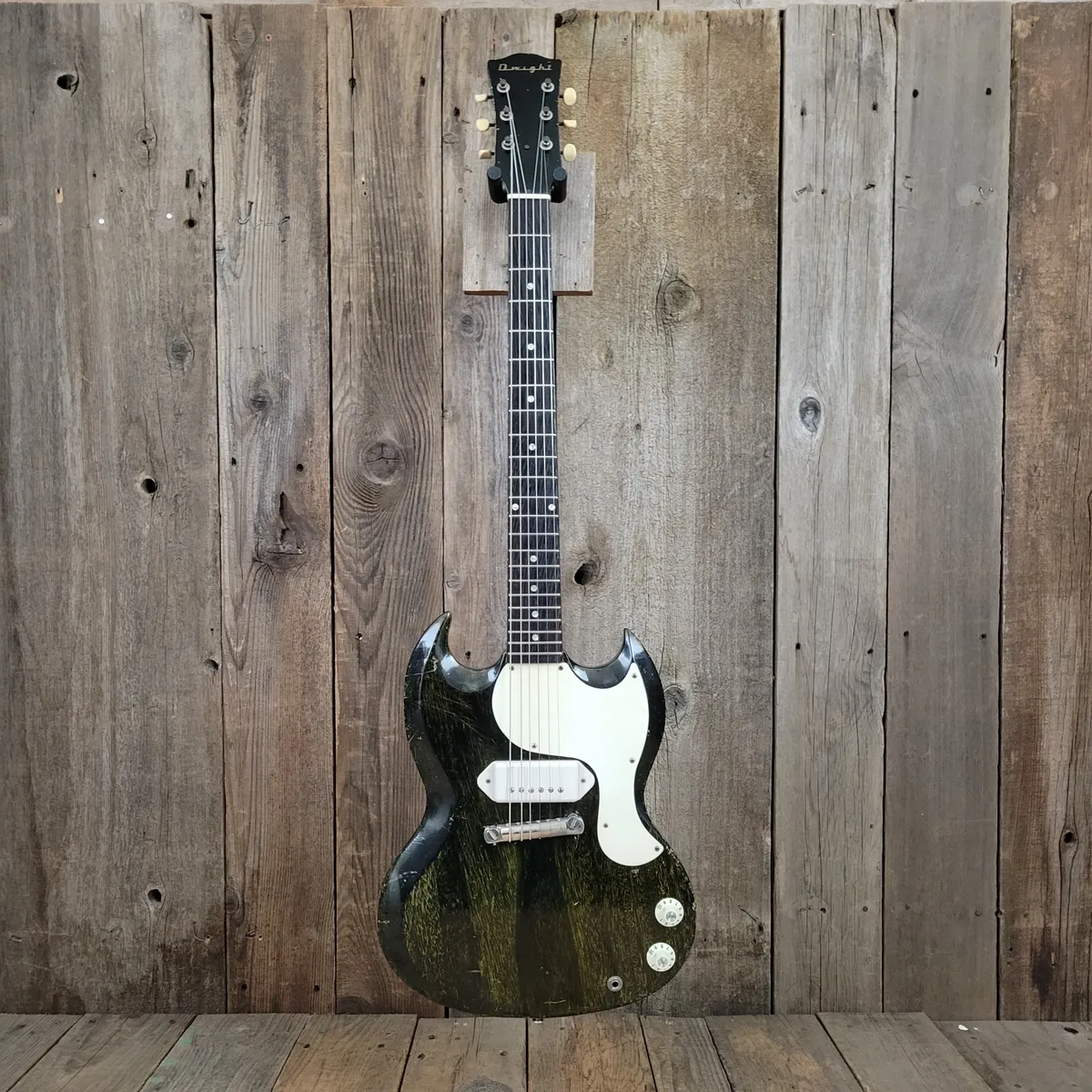 2014 Dwight Juke by Clive Brown Silver Fox > Guitars Electric Solid ...