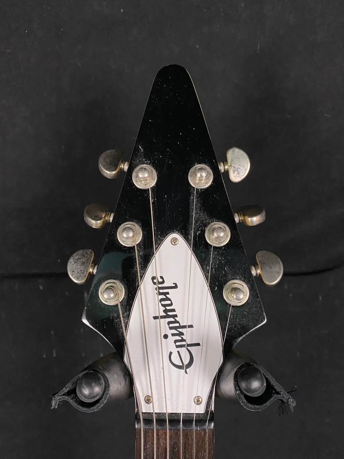 Epiphone Flying V White > Guitars Electric Solid Body | RetroMusic