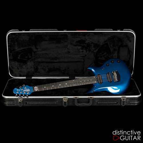 Ernie Ball Music Man Majesty Kinetic Blue > Guitars Electric Solid Body ...