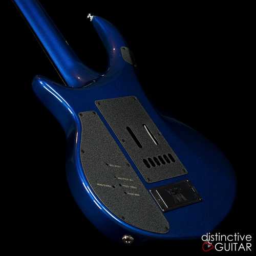 Ernie Ball Music Man Majesty Kinetic Blue > Guitars Electric Solid Body ...