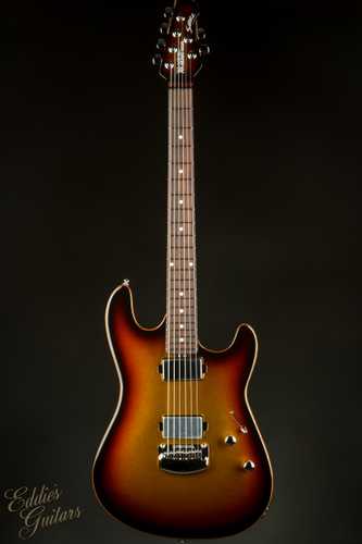 Ernie Ball Music Man Sabre HT - Showtime > Guitars Electric Solid Body ...