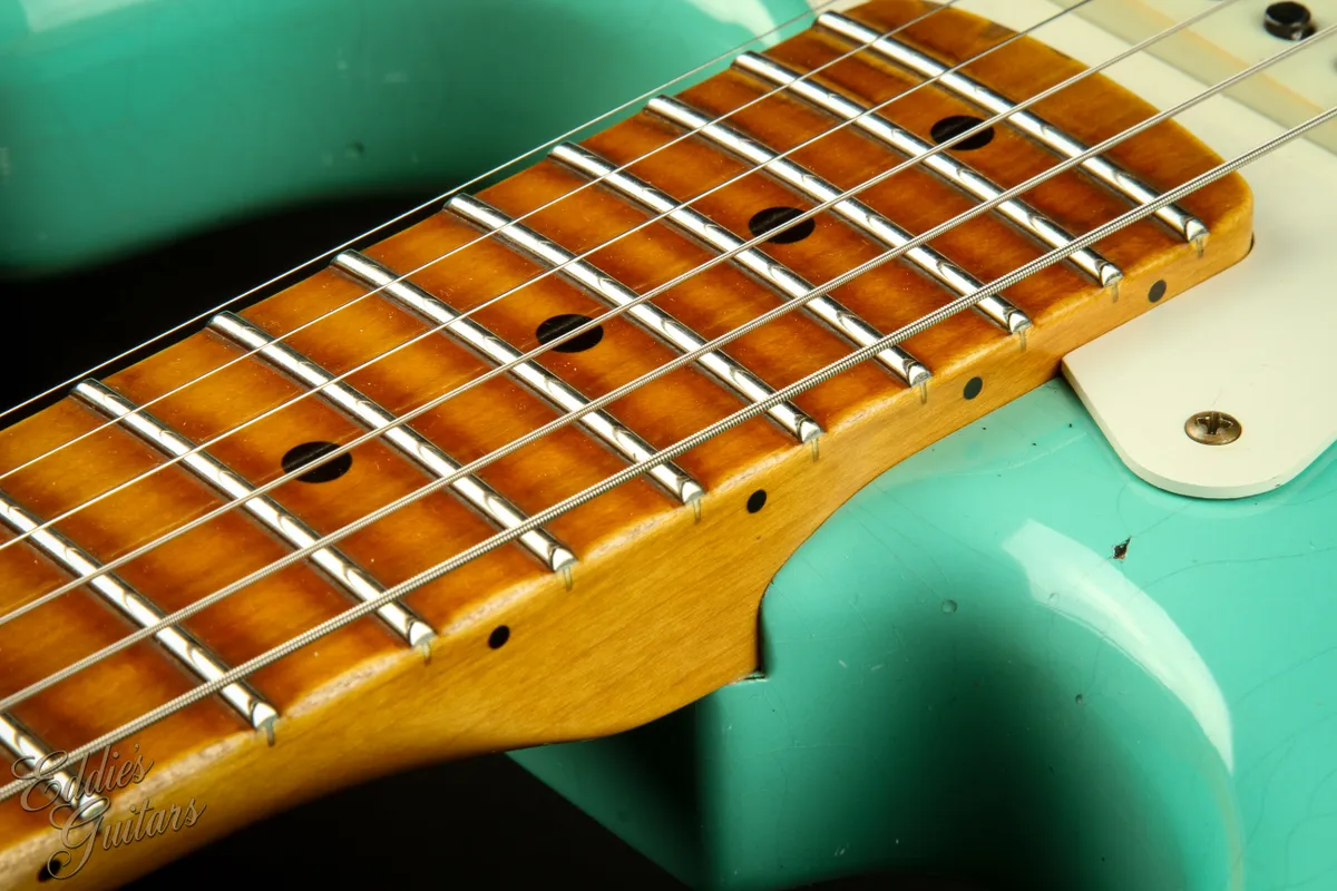 Fender Custom Shop Limited Edition Fat 50's Stratocaster > Guitars ...