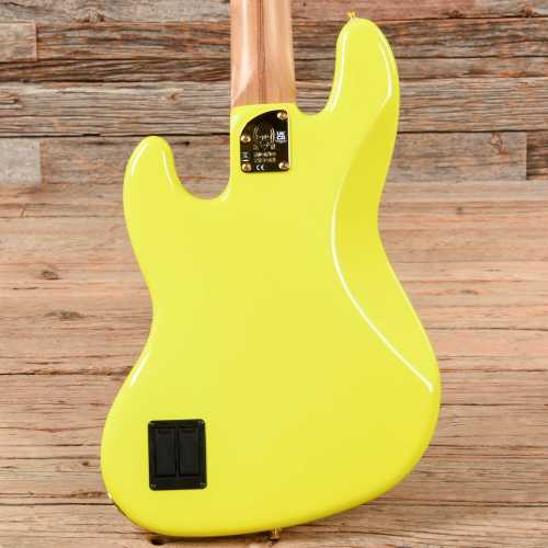 Fender Jazz Bass Yellow Neon Yellow > Guitars Bass | Chicago Music Exchange